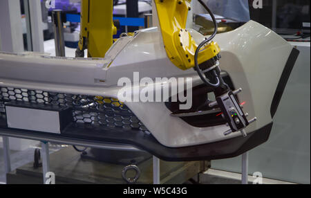 CMM arm 3D laser scanner optical advanced inspection Stock Photo - Alamy