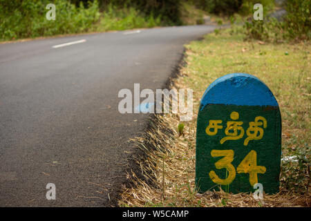 Beautiful Ghat road along the mountain range of Talamalai Reserve Forest, Hasanur, Tamil Nadu ...