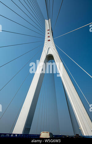 The Haiwen Bridge, China's first cross-sea bridge crossing active ...