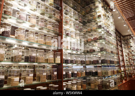 316 various kinds of seeds are displayed at the Foshan Seed Museum in ...