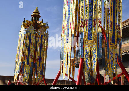 --FILE--The Longevity Lanterns (wanshou deng) are displayed at the ...