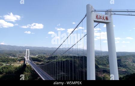 Aerial view of the Longjiang Bridge, connecting the cities of Baoshan ...