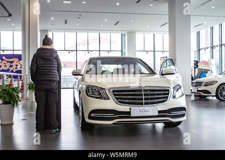 --FILE--View of a 4S dealership store of Mercedes-Benz in Shanghai ...