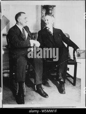 Franklin D. Roosevelt and Alfred E. Smith Stock Photo - Alamy