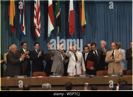 Jimmy Carter and Omar Torrijos signing the Panama Canal Treaty Stock ...