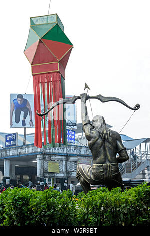Khar Road Railway Station Mumbai Maharashtra India Asia Stock Photo - Alamy