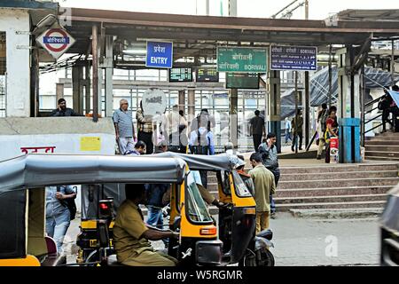 borivali railway station, Mumbai, Maharashtra, India, Asia Stock Photo ...