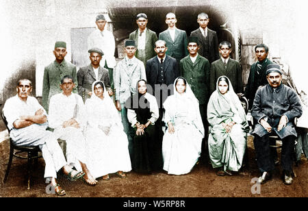 Mahatma Gandhi and Dr. Hermann Kallenbach, pioneer settlers of Tolstoy ...