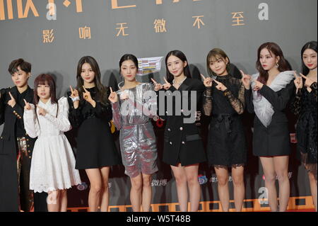 (From left) Sunnee, Lai Meiyun, Yang Chaoyue, Yamy, Meng Meiqi, Duan ...