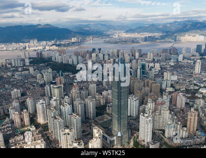 Wenzhou world trade center Stock Photo - Alamy
