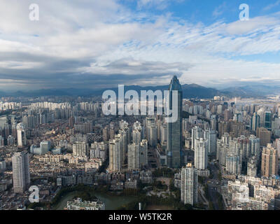 Wenzhou world trade center Stock Photo - Alamy