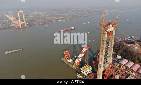 The Wufengshan Yangtze River Bridge, China's first rail-road suspension ...