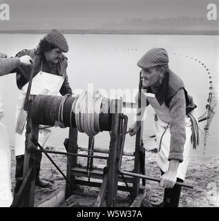 Fishing the ancient fishery of Hallowstell at Spittal, Berwick upon ...