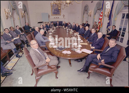 Richard M. Nixon posing with his cabinet in the cabinet room in the ...