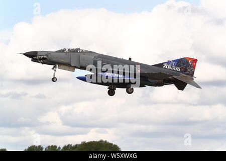 Turkish McDonnell Douglas Phantom F-4 with livery celebrating 70 years ...