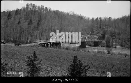 Shallowford Bridge on the Hiwassee River Stock Photo - Alamy