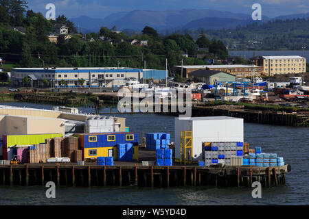 Pier 3,Port of Astoria, Oregon, USA Stock Photo - Alamy