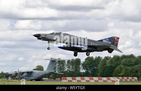 Turkish McDonnell Douglas Phantom F-4 with livery celebrating 70 years ...