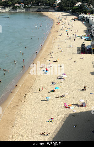 Fouras French beach resort Stock Photo - Alamy