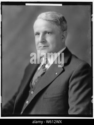 DAVIS, JAMES C. HONORABLE Stock Photo - Alamy