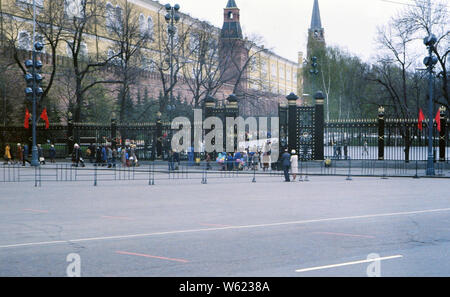 1970s Russia - Street scene in Russia (probably Moscow) ca. 1978 Stock ...