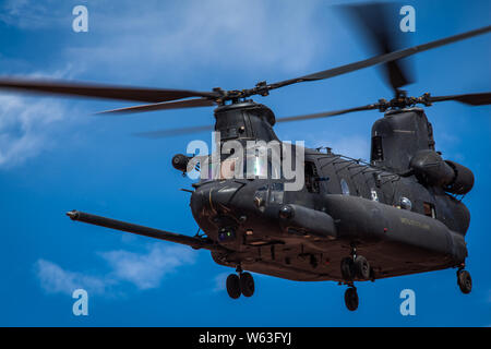 MH-47 in flight Stock Photo - Alamy