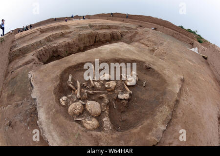 View of the excavation site of the ruins of Taosi, the 4,200-year-old ...