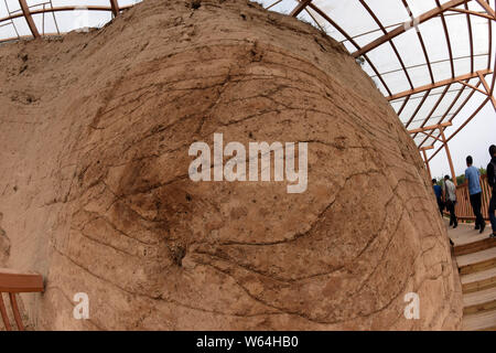 View of the excavation site of the ruins of Taosi, the 4,200-year-old ...
