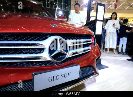 Mercedes Benz GLC L - Chinese market long wheelbase version of the GLC ...