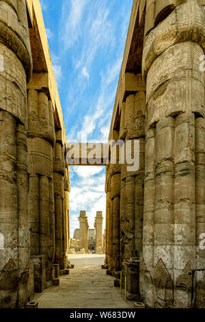 Great Court of Ramses II at the Luxor temple, Egypt Stock Photo - Alamy