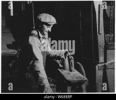 Shelby County, Iowa.... Detailed description, Shelling corn by hand ...