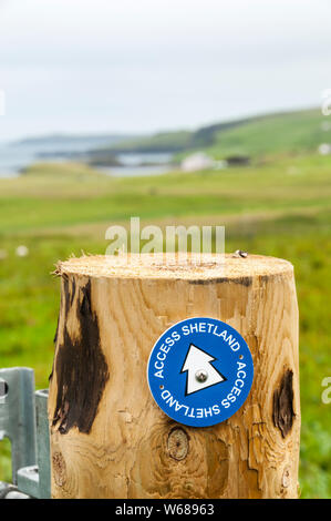 Access Shetland sign, Shetland, UK Stock Photo - Alamy