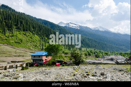 Gagangir, Jammu and Kashmir, India Stock Photo - Alamy