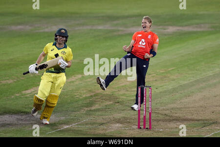 Australia's Georgia Wareham celebrates the wicket of Pakistan's Diana ...