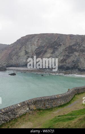 Trevellas Cove, Seascape of Rugged Cliffs and Turquoise Water, St Agnes ...