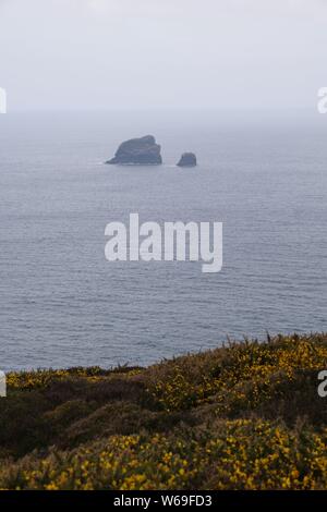 Bawden Rocks offshore the Rugged Coastline of North Cornwall on a ...