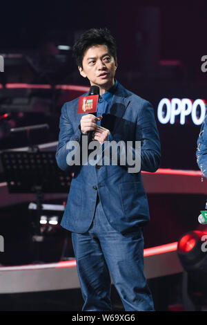 Chinese singer Li Jian attends the New Year's Eve Gala of Dragon ...