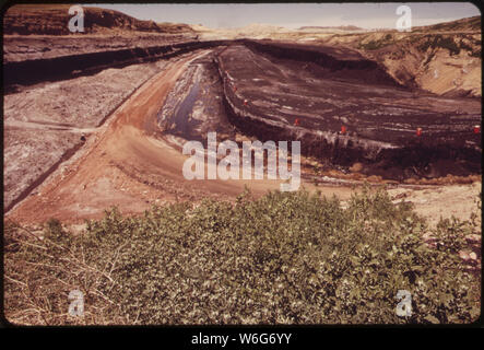 DECKER COAL COMPANY STRIP MINE Stock Photo - Alamy