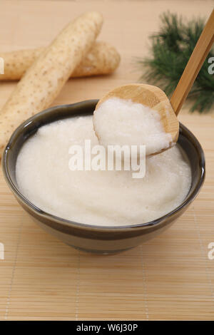 Tororo (Grated yam Stock Photo - Alamy