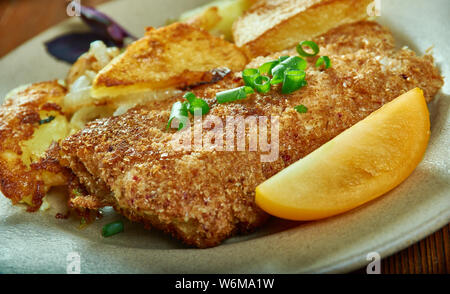 Crumbed Snapper -Cajun Pan-Fried Crumbed Fish Stock Photo - Alamy