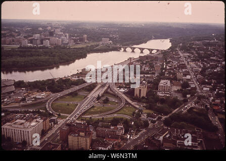Whitehurst Freeway and the Potomac River; looking northwest ca. 1973 ...