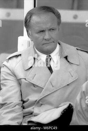 RON ATKINSON, SHEFFIELD WEDNESDAY FC MANAGER, 1989 Stock Photo - Alamy