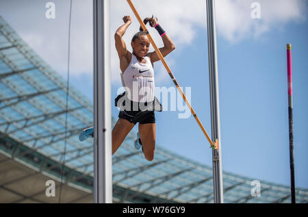 Jacqueline OTCHERE (MTG Mannheim) action. Women's pole vault final on ...