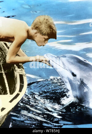 FLIPPER 1963 film Stock Photo: 19505673 - Alamy