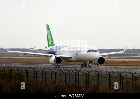 China's first self-developed large passenger jet C919 of COMAC ...