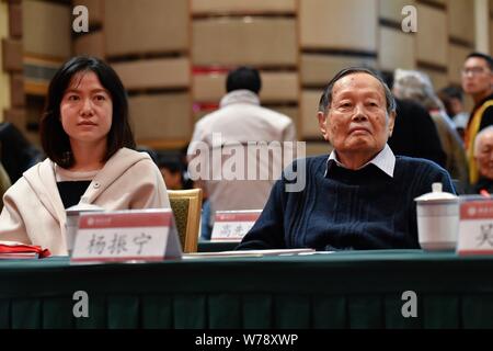 Chinese physicist Chen-Ning Yang, right, also known as Yang Zhenning ...