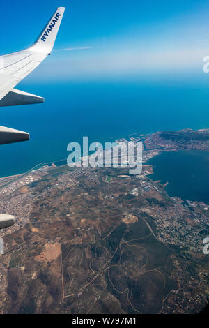 View out the window of a Ryanair Boeing 737-800 flight in the early ...