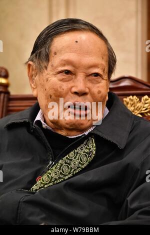Chinese physicist Chen-Ning Yang, also known as Yang Zhenning, attends ...
