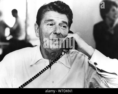 United States President Ronald Reagan campaigning in 1980 at his alma ...