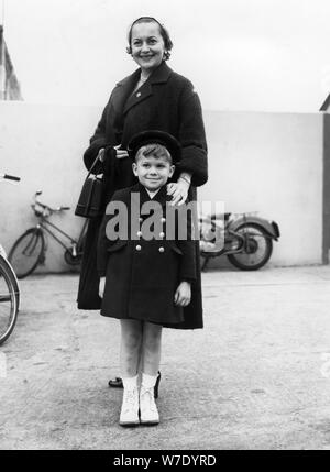 Olivia De Havilland at London Airport with her children Benjamin and ...